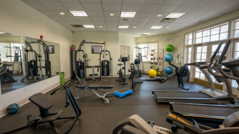 Amenities – Maple Chase Golf & Country Club